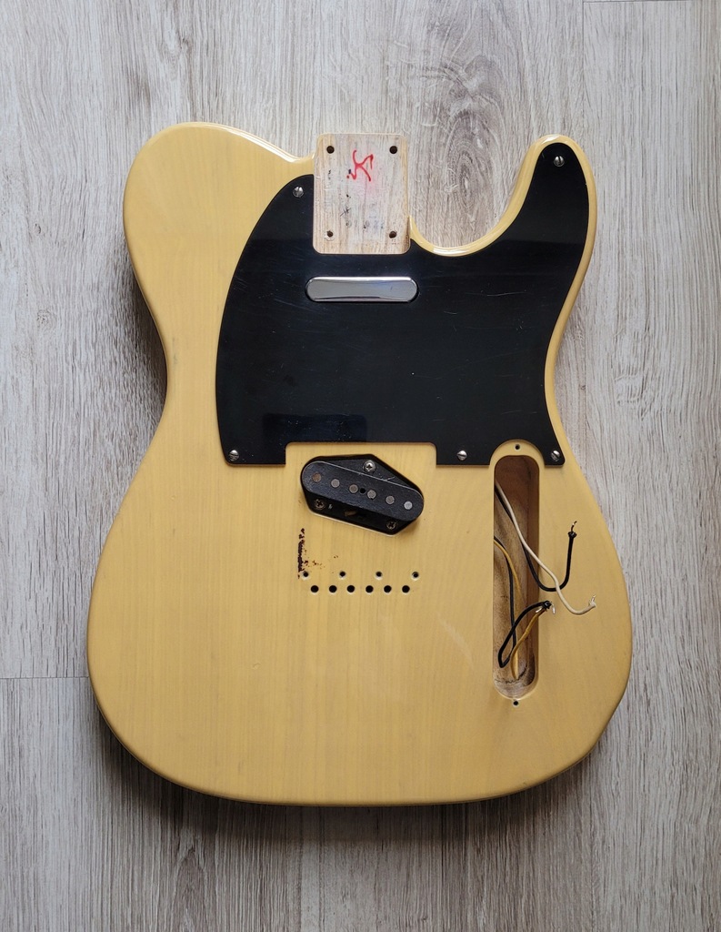 Fender Telecaster body + pickupy + pickguard - 12875954738 - oficjalne ...