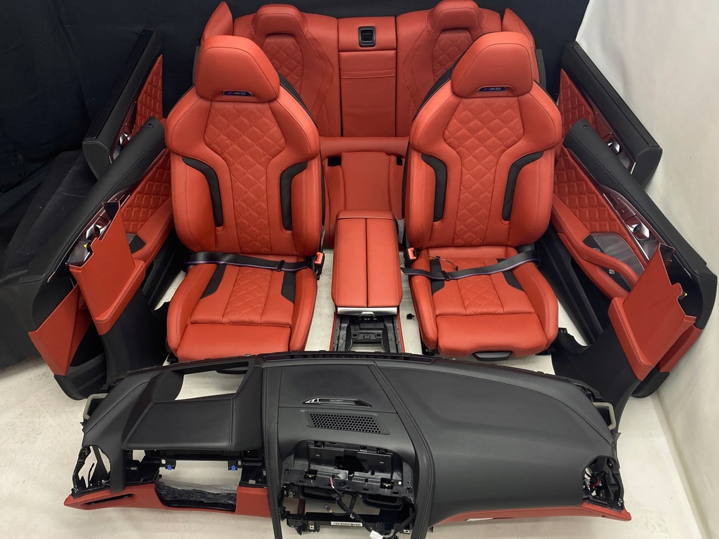 Fotele komplet tunel boczki deska rozdzielcza BMW M8 F93 Sakhir Orange ...