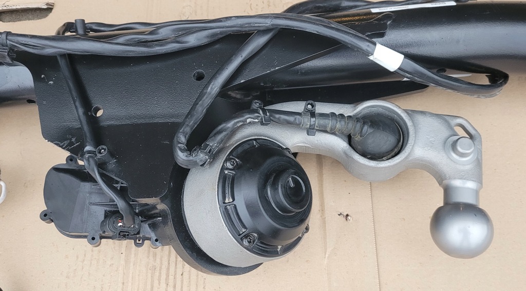 Volvo XC90 II elektryczny hak holowniczy 32296412 - 12987734074 ...