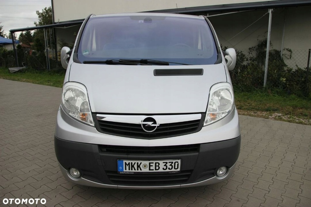 Multivan Opel Vivaro Westfalia 2.5 CDTI - 7617385581 - oficjalne ...