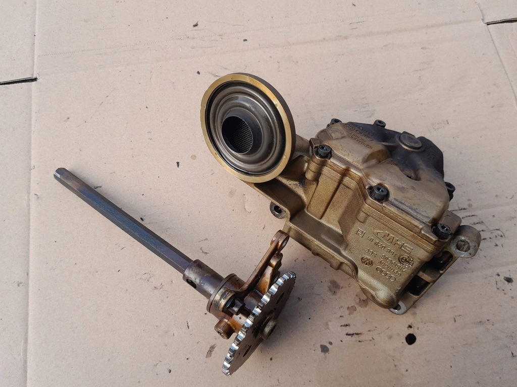 POMPA OLEJU OLEJOWA AUDI A6 C6 2.4 / 3.2 FSI - 13152934369 - oficjalne ...