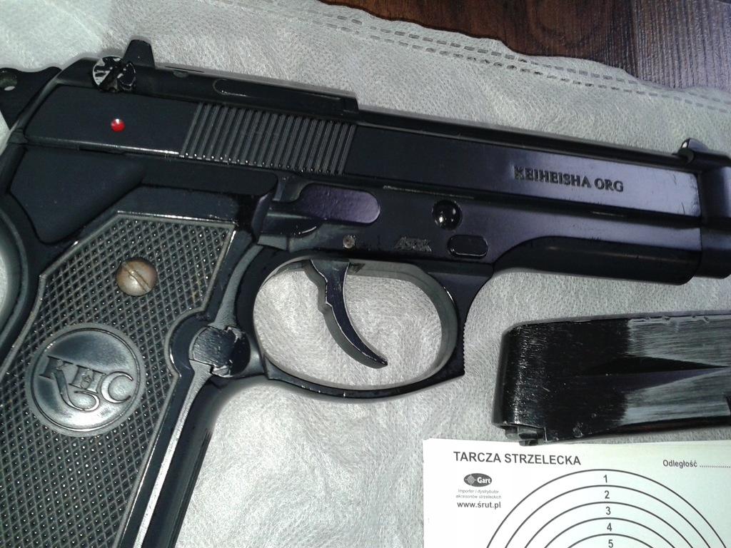 Beretta mod 92F Parabellum Keiheisha Green Gas 6mm - 12573177602 - oficjalne archiwum Allegro