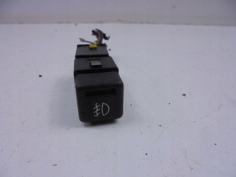 OPEL ASTRA F 1 I WŁĄCZNIK HALOGENÓW 90228200 - 13080341319 - oficjalne ...