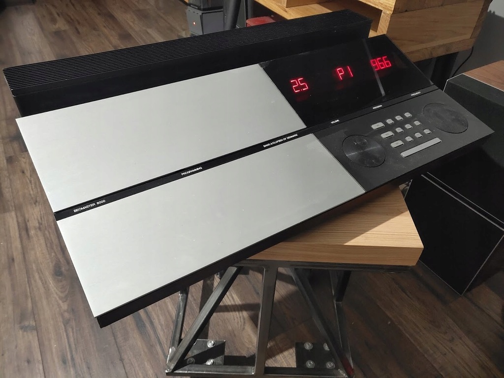 Bang Olufsen Beomaster 8000 z pilotem - 7900376456 - oficjalne archiwum ...