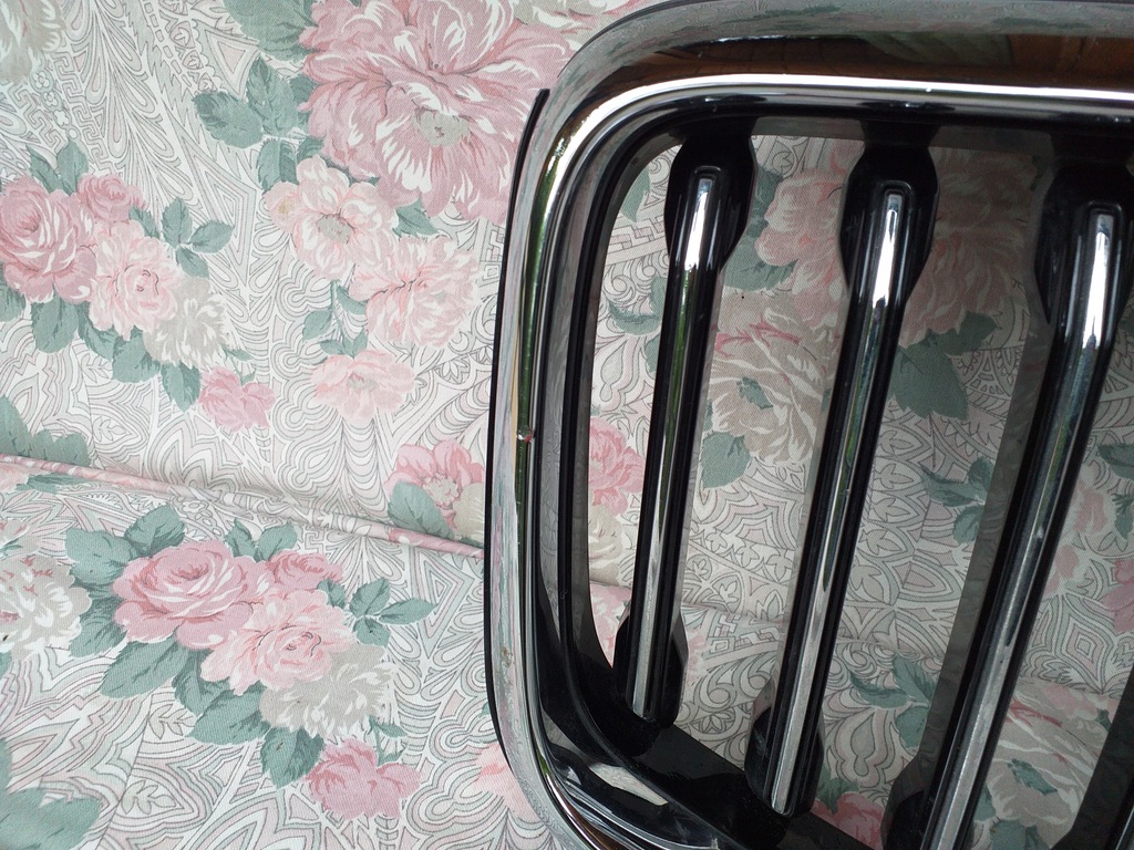 VOLVO XC60 2017-- ATRAPA GRILL CHROM 31425535 - 8118898142 - oficjalne ...