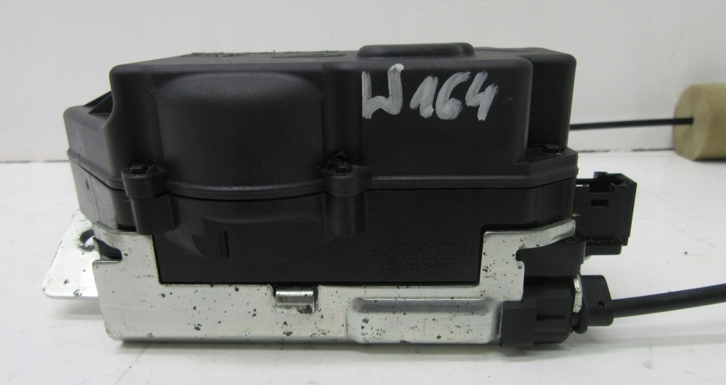 ZAMEK KLAPY MERCEDES R ML W164 GL X164 A1647400735 - 7346858890 ...