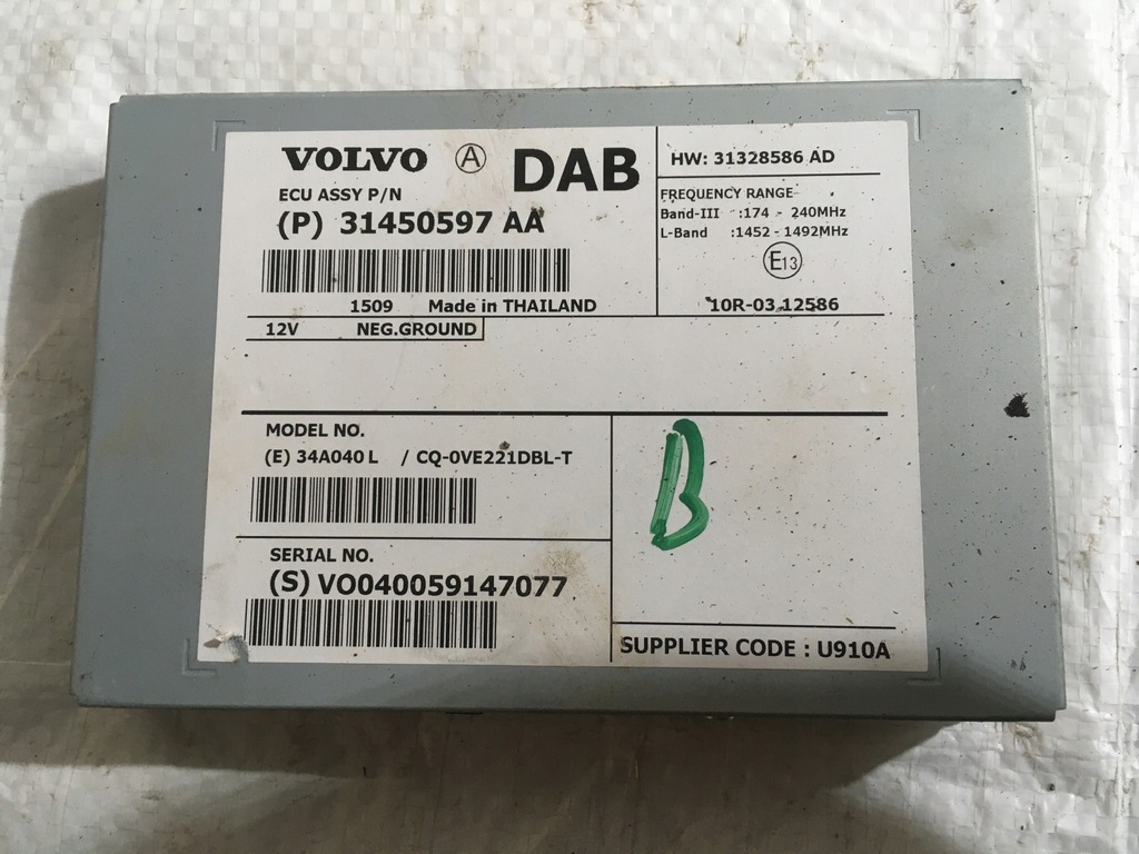VOLVO V40 II 12- TUNER MODUŁ STEROWNIK DAB - 13930324526 - oficjalne ...
