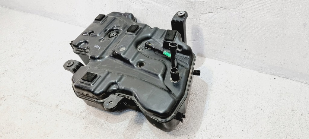 ZBIORNIK ADBLUE BMW F39 F40 F45 F48 MINI F54 F60 - 12037198704 ...