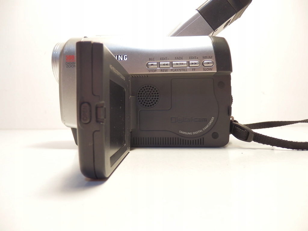 Kamera Cyfrowa MiniDV SAMSUNG VP-D70 PAL - 8917872242 - oficjalne ...