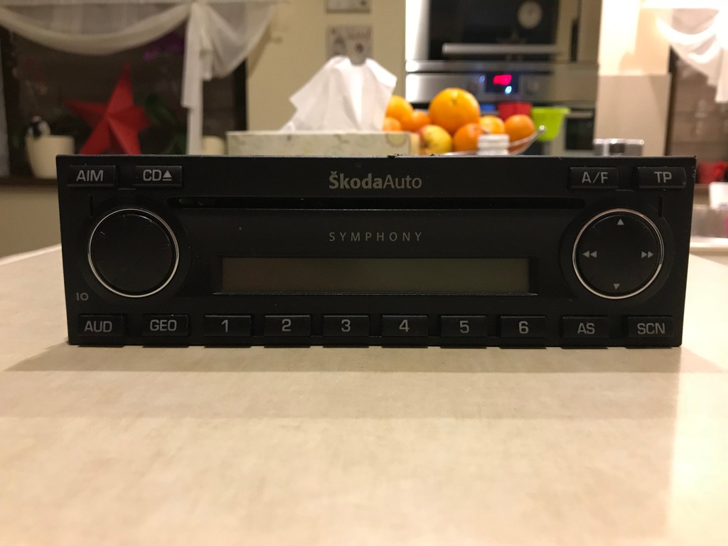 RADIO CD SYMPHONY SKODA + KOD + SCHOWEK - 7146196404 - oficjalne ...