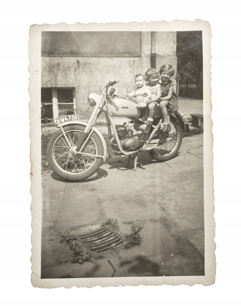 STARA FOTOGRAFIA DZIECI NA MOTORZE - 13809515193 - oficjalne archiwum ...