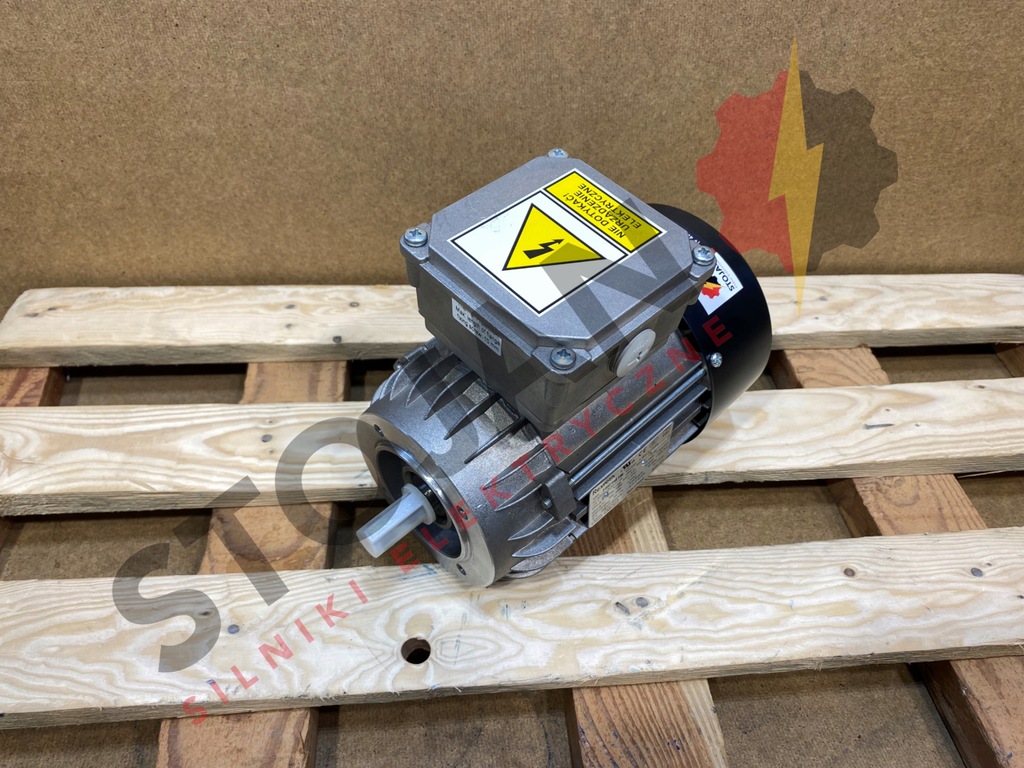 silnik elektryczny 0,18kW 920obr. 3fazowy BESEL - 12775168077 - oficjalne archiwum Allegro