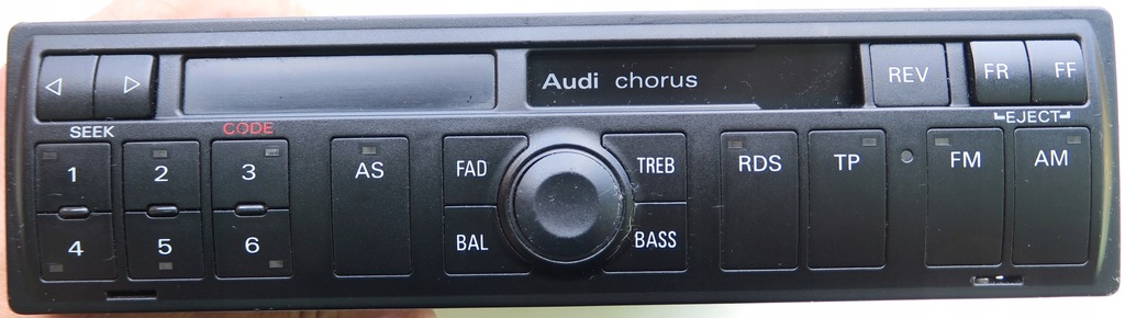 RADIO KASETOWE CHORUS AUDI A3 8L A4 B5 A6 C5 - 12608560182 - oficjalne archiwum Allegro