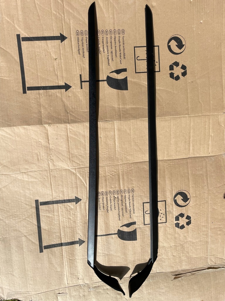 HYUNDAI TUCSON IV 2021 LISTWA SZYBY CZOŁOWEJ PR+L - 12558334972 ...