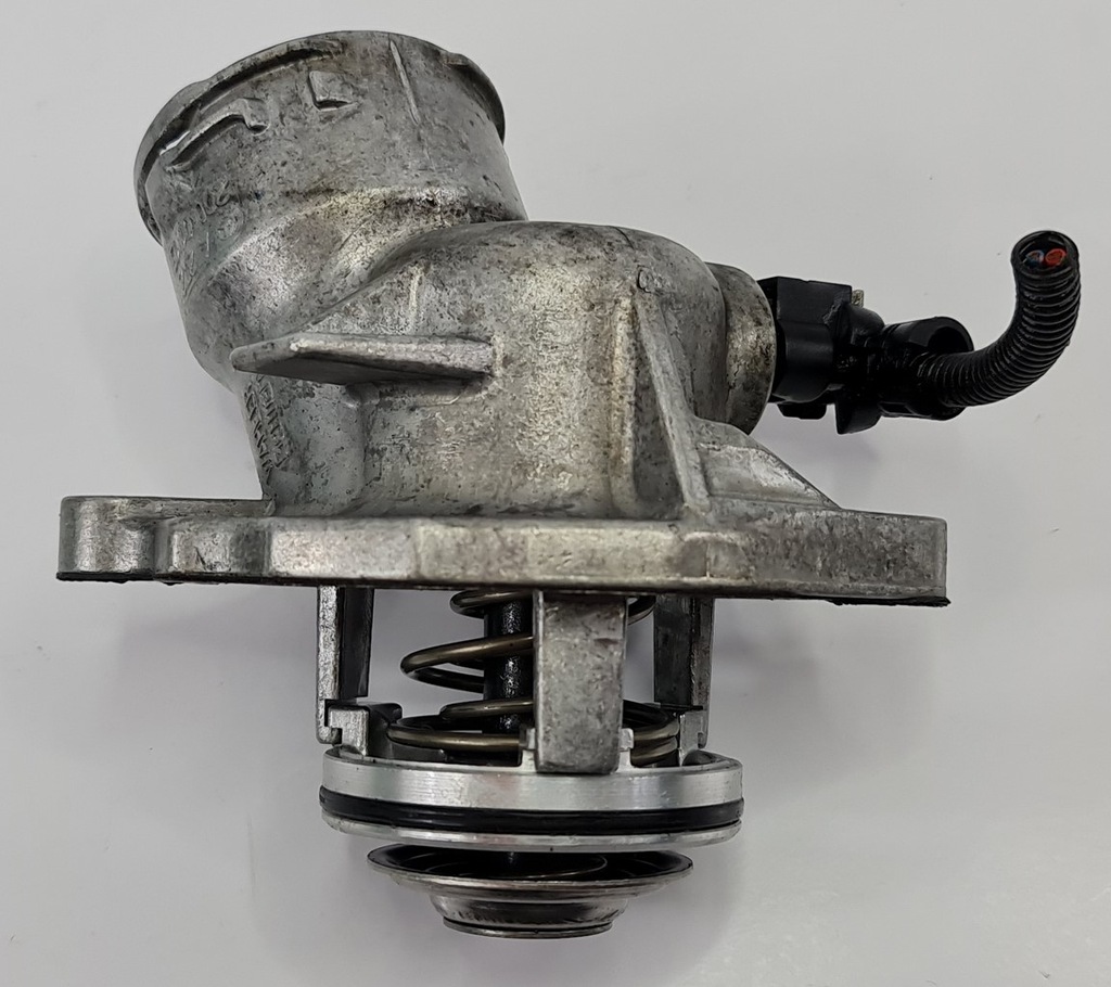 TERMOSTAT OBUDOWA MERCEDES W204 3.5 V6 A2722000115 - 11023128277 ...