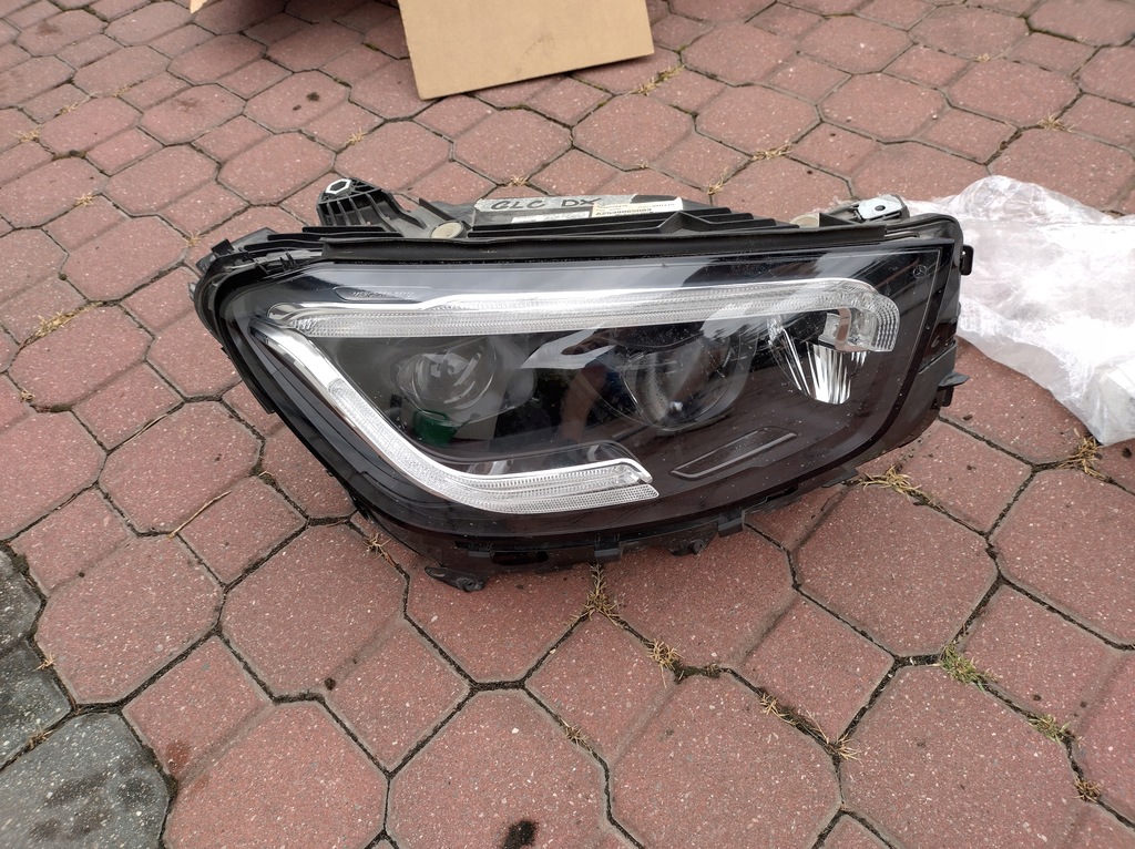 Lampa Mercedes glc lift a2539068801 prawa eu - 12498244502 - oficjalne ...