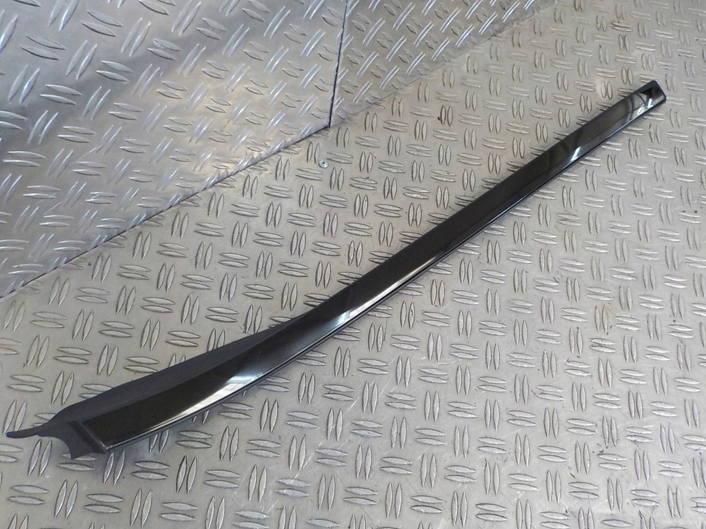 MERCEDES GLA X156 LISTWA OSŁONA LEWA SZYBY - 12199684714 - oficjalne ...