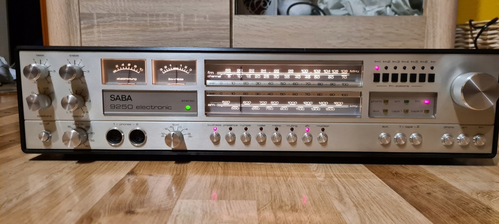 Amplituner Saba 9250 Electronic - 12210418558 - oficjalne archiwum Allegro