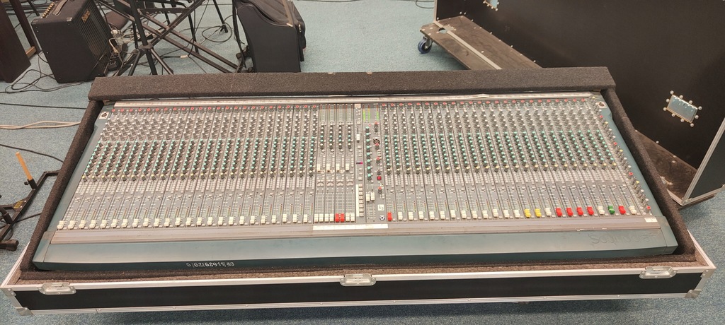 Konsoleta SOUNDCRAFT K3 - 12877858854 - oficjalne archiwum Allegro