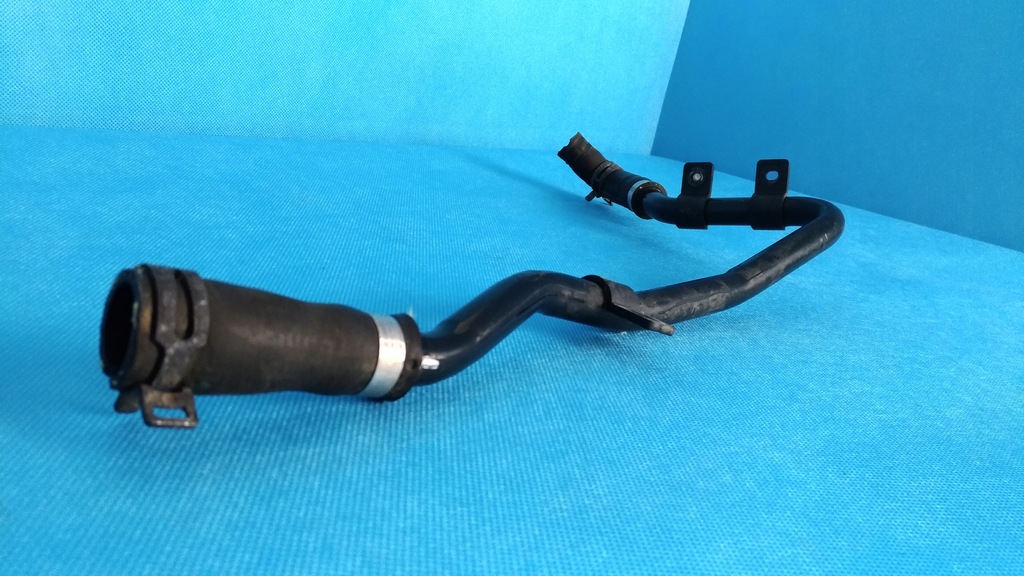 W176 A200 13r PRZEWÓD RURA WODY A2465011358 - 7682740649 - oficjalne ...