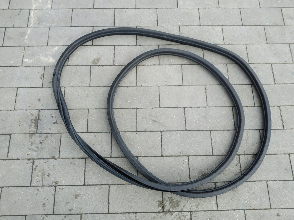 MB ACTROS MP4 USZCZELKA DRZWI LH / RH A9607213480 - 9046186813 ...