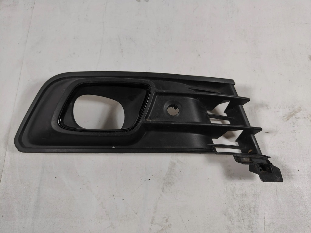 Renault Captur I Lift 16- Przód Prawa Atrapa Kratka Zderzaka Halogenu Oryg - 14646727829 ...