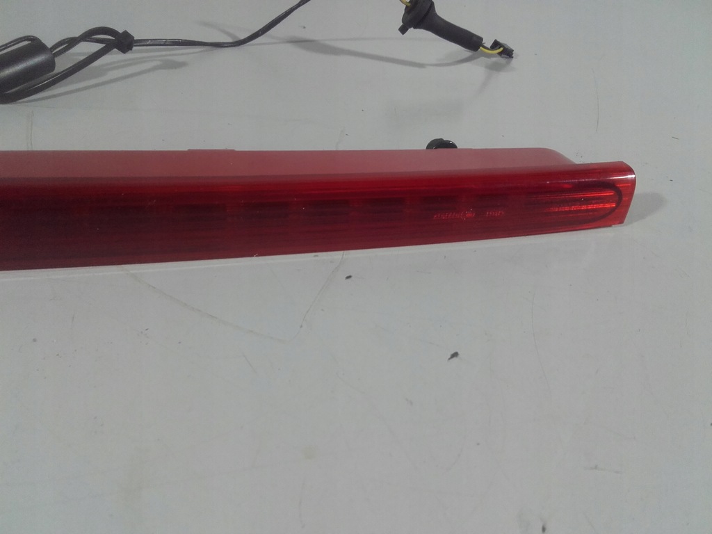 VOLVO V40 16R ŚWIATŁO STOP 31385469 - 7694985019 - oficjalne archiwum ...