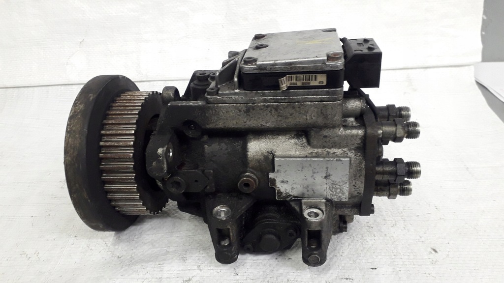 POMPA WTRYSKOWA 0470506037 0470506030 0470506038 059130106K 0281010837 ...