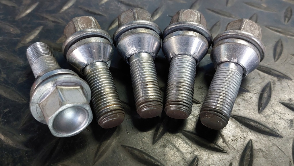 Volvo XC90 XC60 V60 V90 szpilka szpilki śruba koła - 12222272004 ...