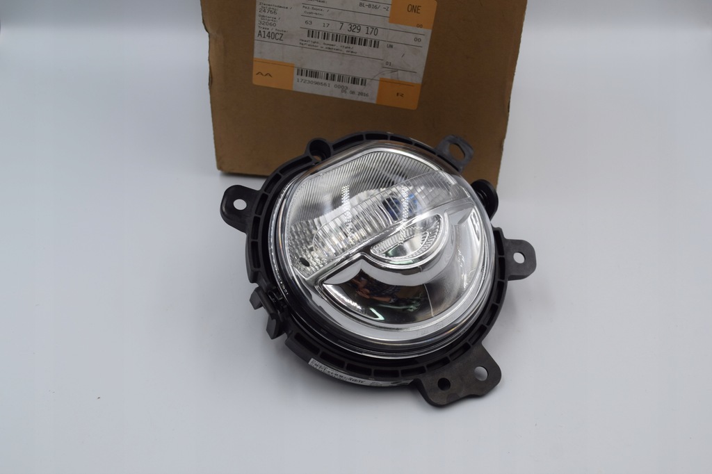 NOWA ORG lampa pozycyjna prawa BMW F54 F55 F56 F57 - 10751460763 ...