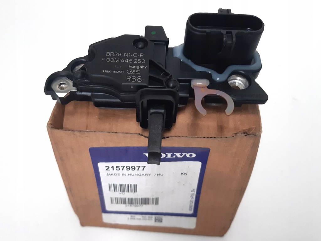 NOWY REGULATOR NAPIĘCIA ALTERNATORA VOLVO FH FH4 - 12668017483 ...