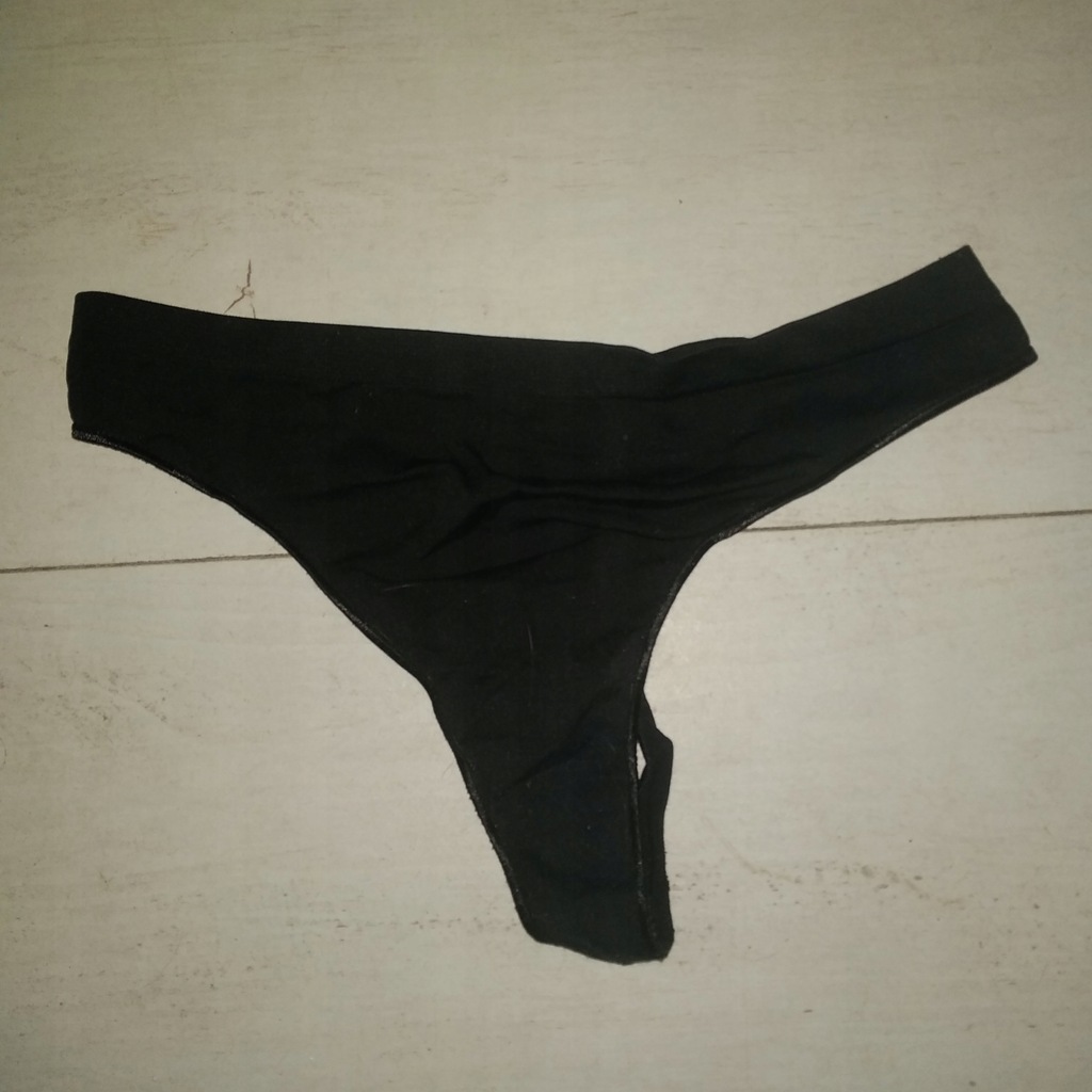 Majtki stringi czarne F&F 38 M - 11441910868 - oficjalne archiwum Allegro