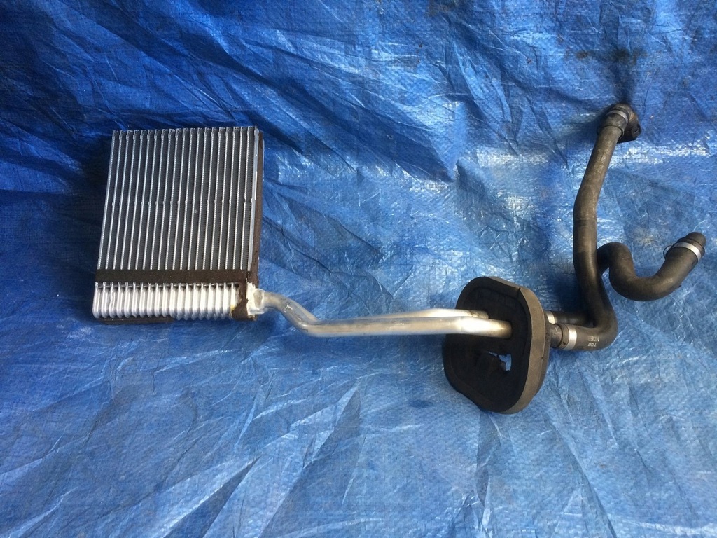 Volvo V50 S40 II C30 Nagrzewnica VP3MH 18476 - 10571011128 - oficjalne ...