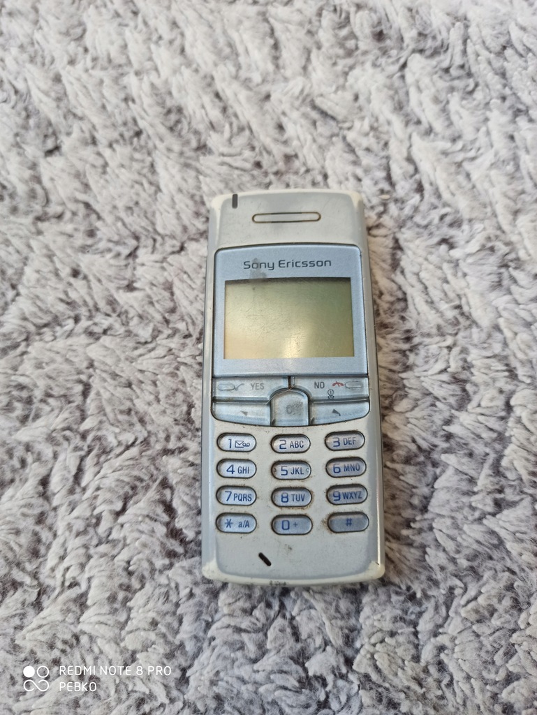 SREBRNY TELEFON KLASYK SONY ERICSSON T100 - 13125645506 - oficjalne ...