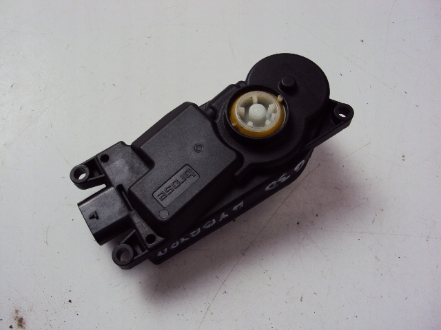 SILNICZEK ŻALUZJI BMW SERII 5 G30 HYBRYDA - 13835256468 - oficjalne ...