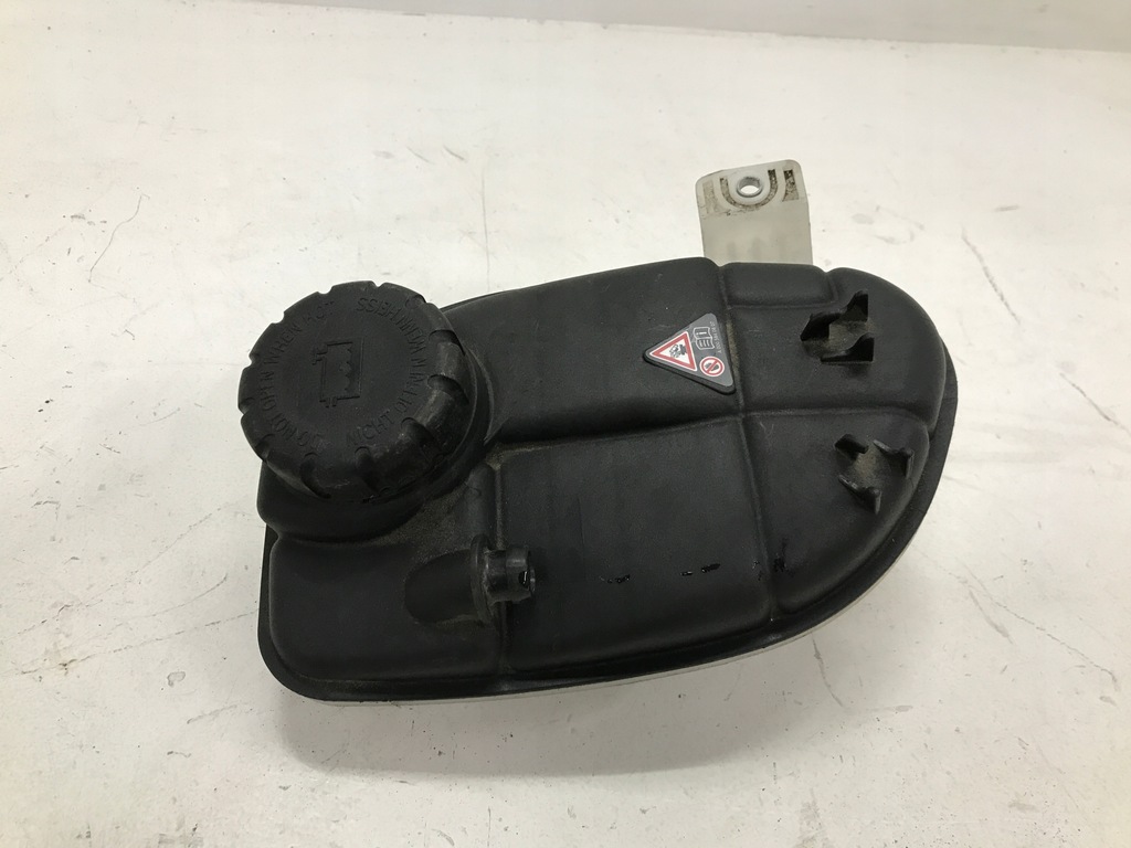 VITO V KLASA W447 ZBIORNIK WYRÓWNAWCZY A4475000049 - 12847644536 ...