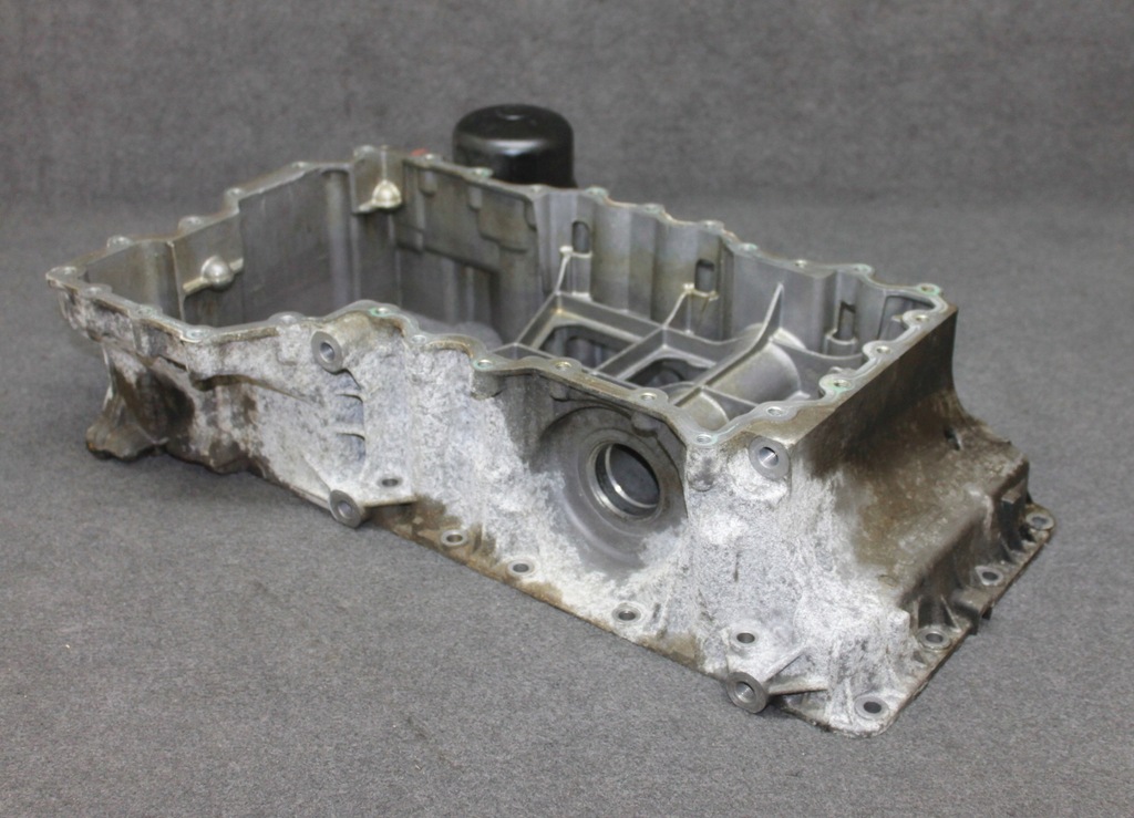 BMW F01 F06 F10 5.0i N63B44B MISKA OLEJOWA X-DRIVE - 13219268311 ...