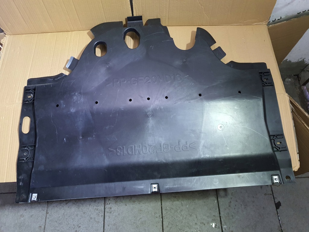 Osłona pod silnik Renault Trafic III IV Nissan NV300 FIAT TALENTO ...