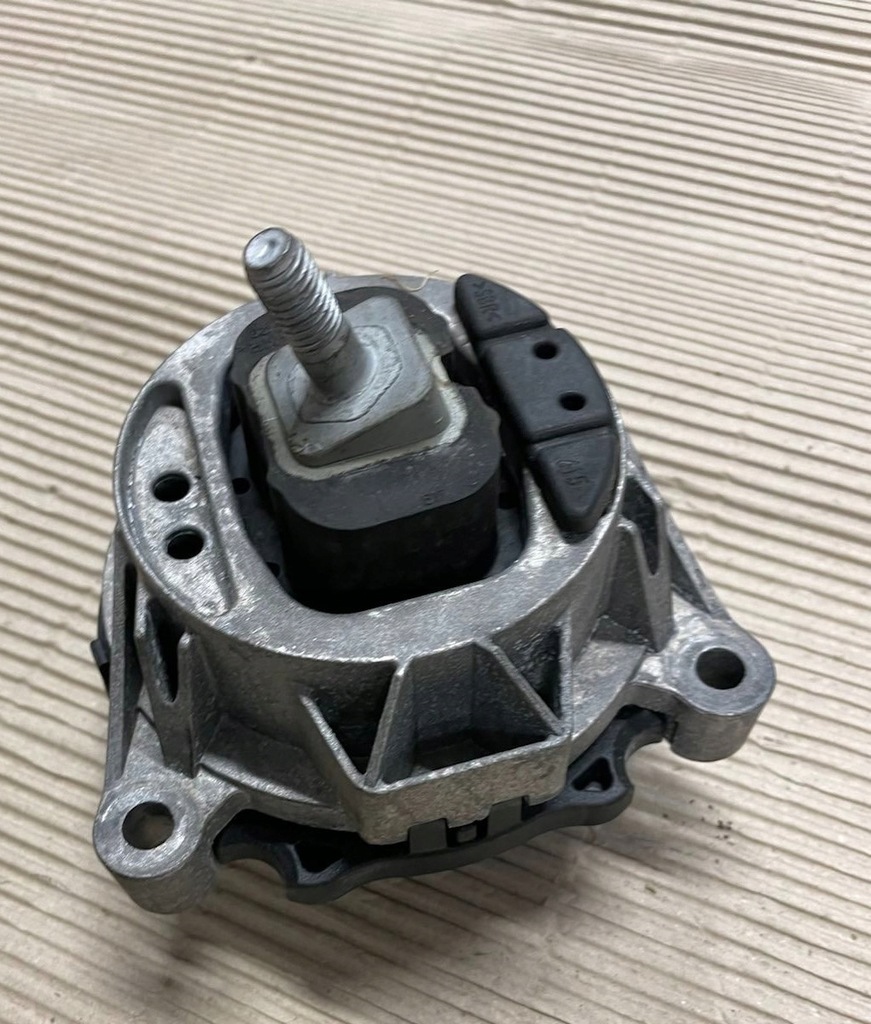 PODUSZKA ZAWIESZENIE SILNIKA PRAWA BMW F20 F21 F30 F31 F34 F32 F33 F36 ...