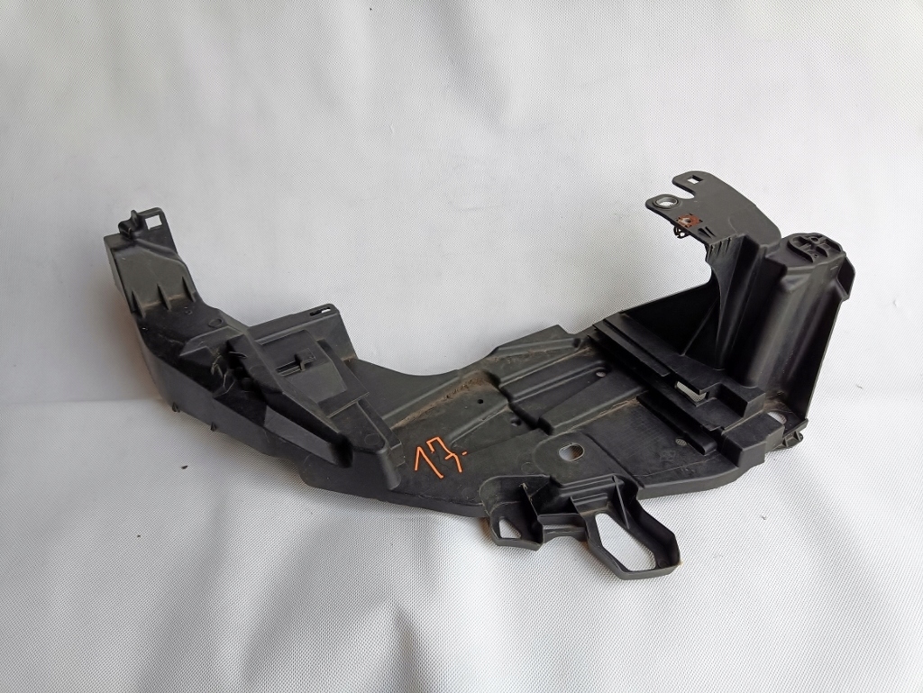 Ślizg pod lampę prawy Megane III Lift 622225493R - 12939673103 ...