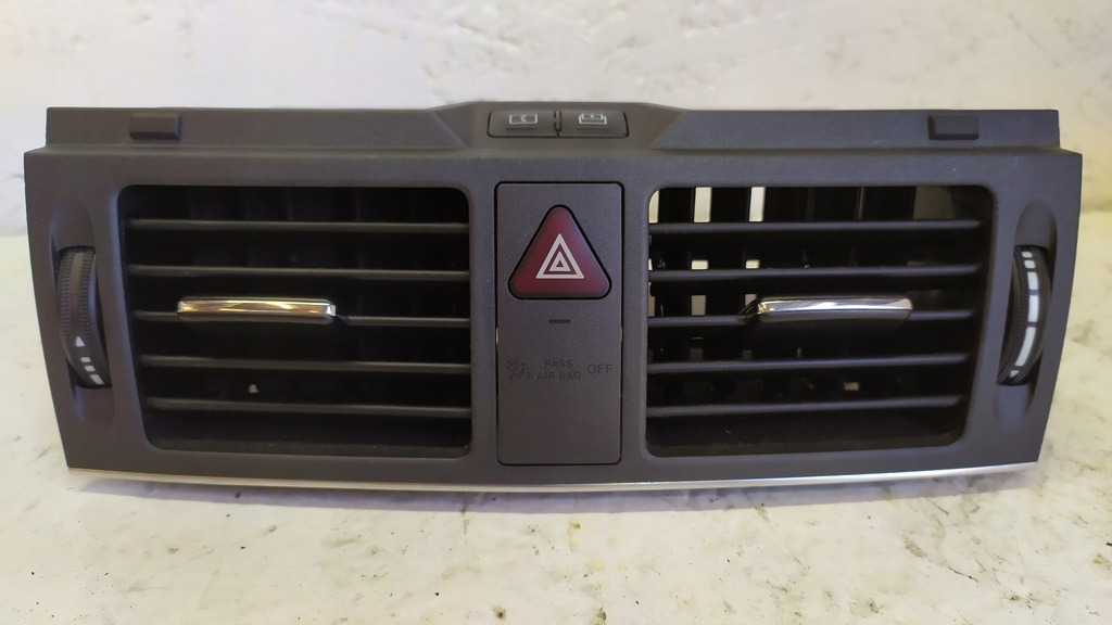 MERCEDES W204 KRATKA NAWIEWU ŚRODKOWA A2048307454 - 13183364616 ...