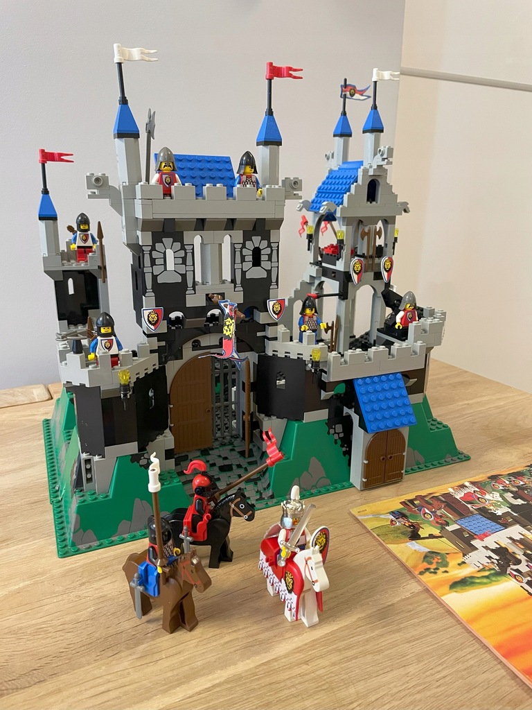 LEGO 6090 Royal Knight's Castle Zamek Króla Lwa - 14794640079 ...