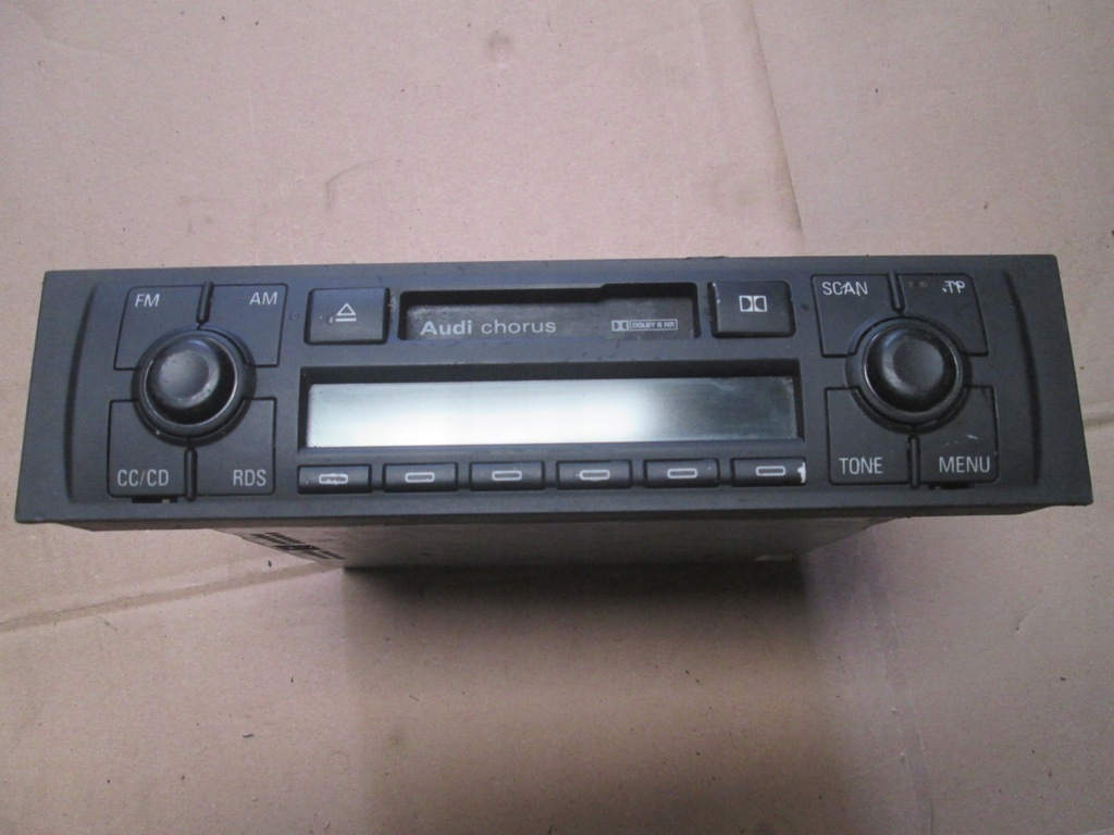 RADIO KASETA AUDI CHORUS A3 8L LIFT 8L0035152B - 12383492156 - oficjalne archiwum Allegro
