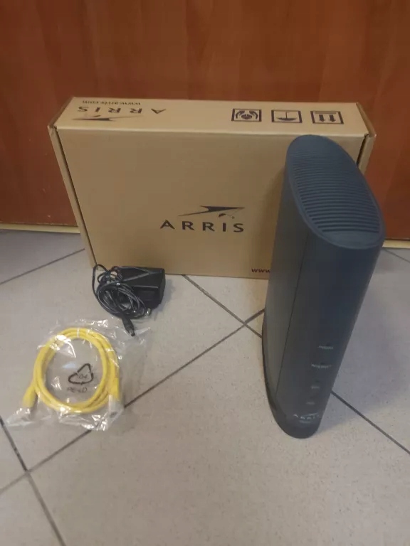 ROUTER ARRIS TG3442 KPL - 12371007643 - oficjalne archiwum Allegro