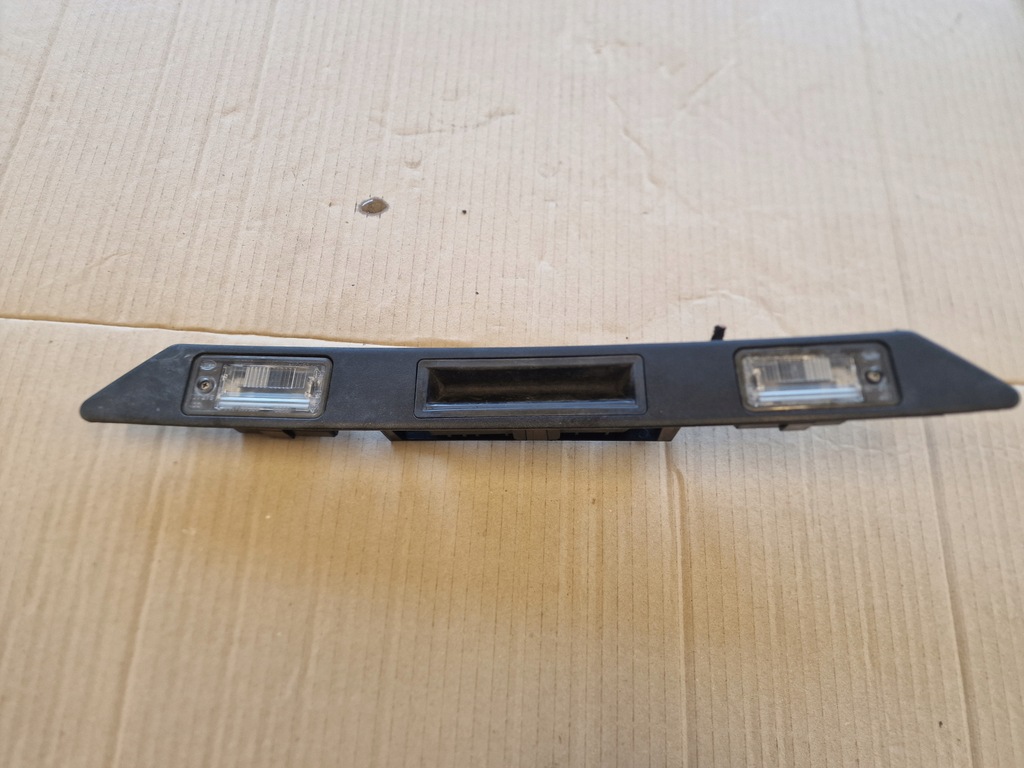Blenda klampa mikrostyk Audi A3 8P lampki tablicy - 13106345128 ...