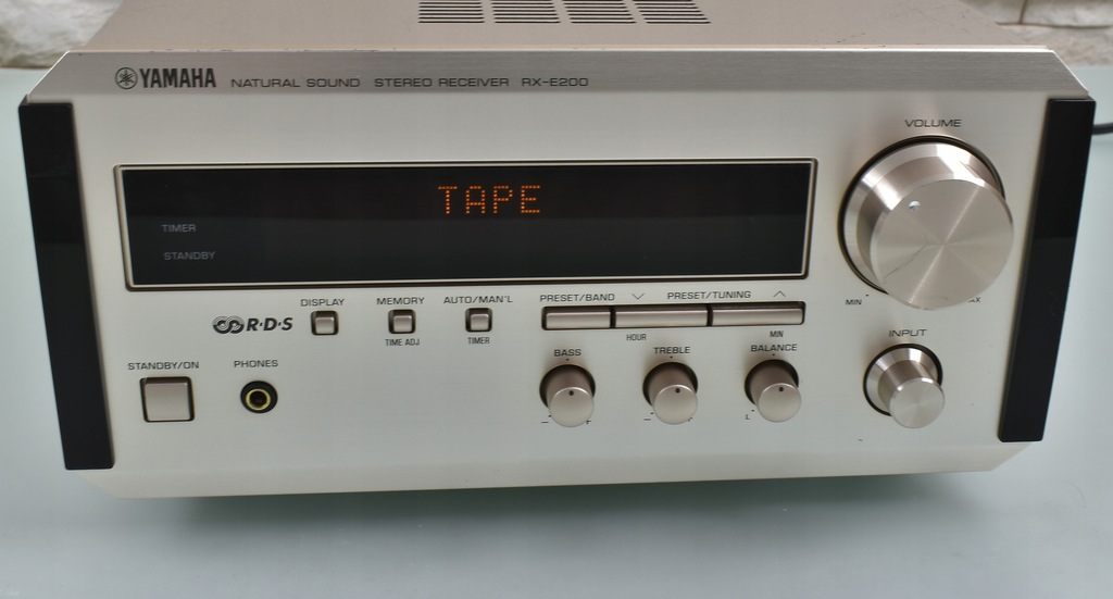 Купить Стереоресивер YAMAHA Pianocraft RX-E200: отзывы, фото и ...