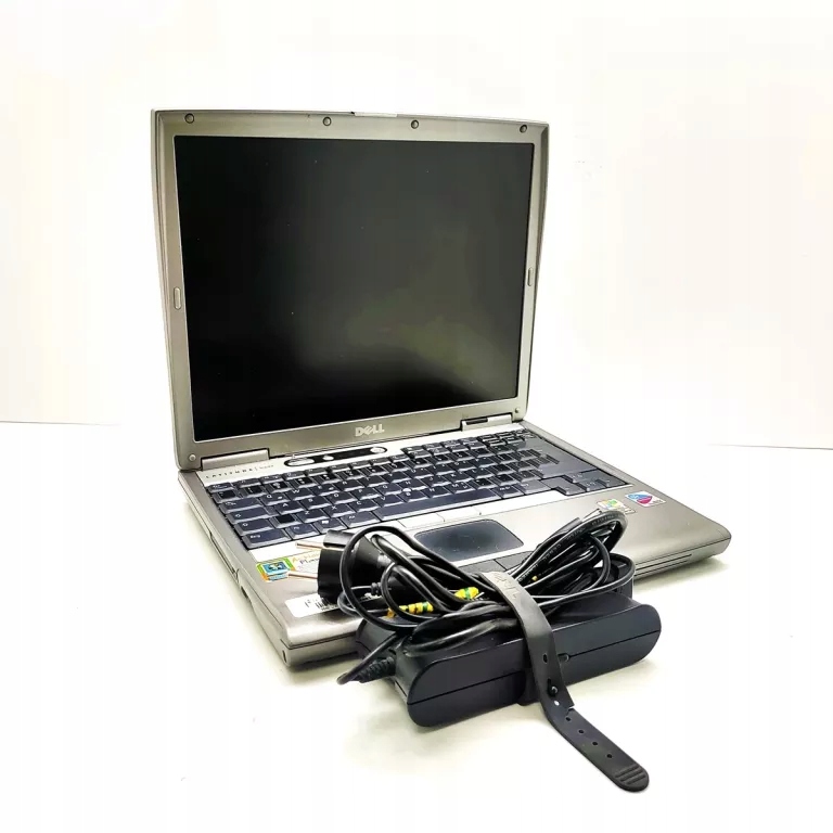 LAPTOP DELL LATITUDE D600 - 12811745057 - oficjalne archiwum Allegro
