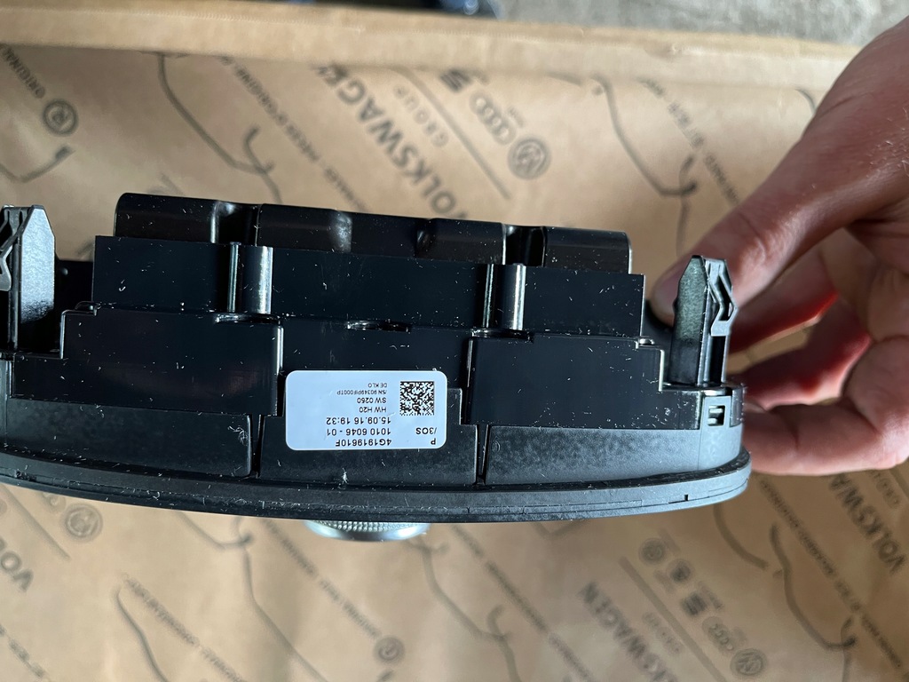 AUDI A6 C7 LIFT NAWIGACJA CZYTNIK PANEL MMI MIB2 - 13924795633 ...