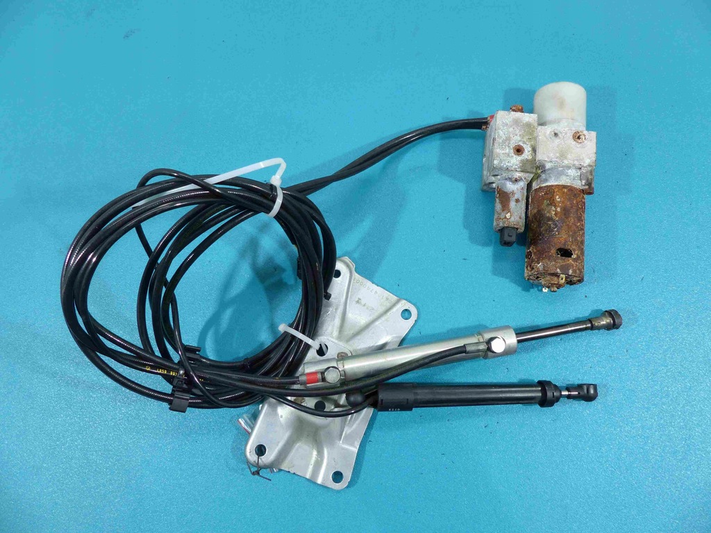 SIŁOWNIKI KLAPY POMPA KPL MERCEDES ML W164 - 9290026952 - oficjalne ...