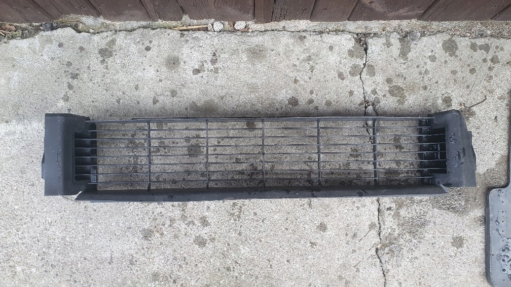 ŻALUZJA KIEROWNICA POWIETRZA DACIA 214960625R - 13309700320 - oficjalne ...